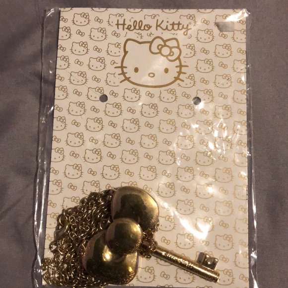 Sephora | Accessories | Hello Kitty Mirror Necklace | Poshmark
